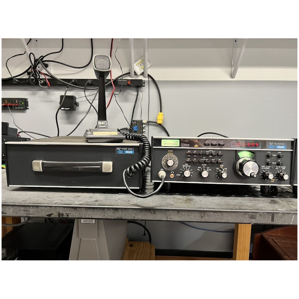 DRAKE TR-7 SET | Ham Radio Estate Planning